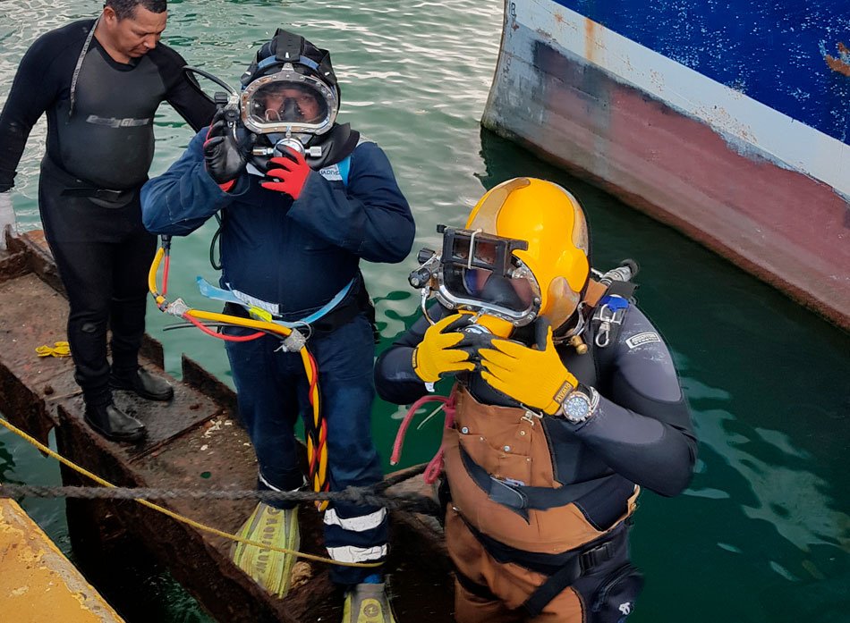 Aquadiverpanama - Commercial Diving Services